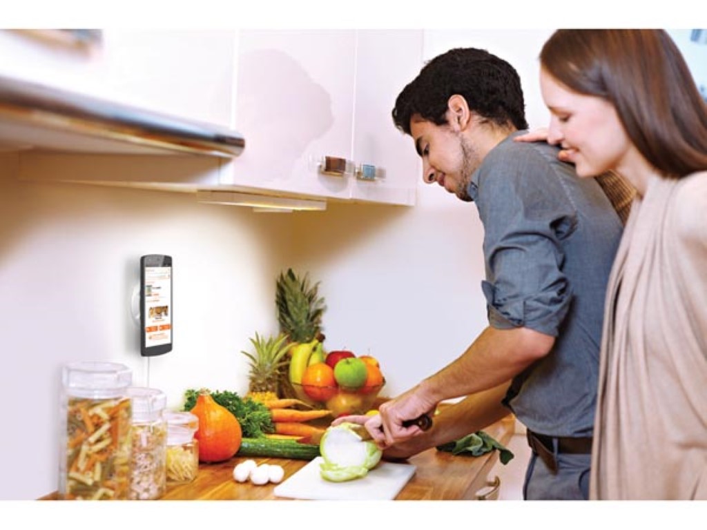 Exelium UPM1U02B: EXELIUM - WIRELESS WALL CHARGER + MAGNETIC PATCH ...