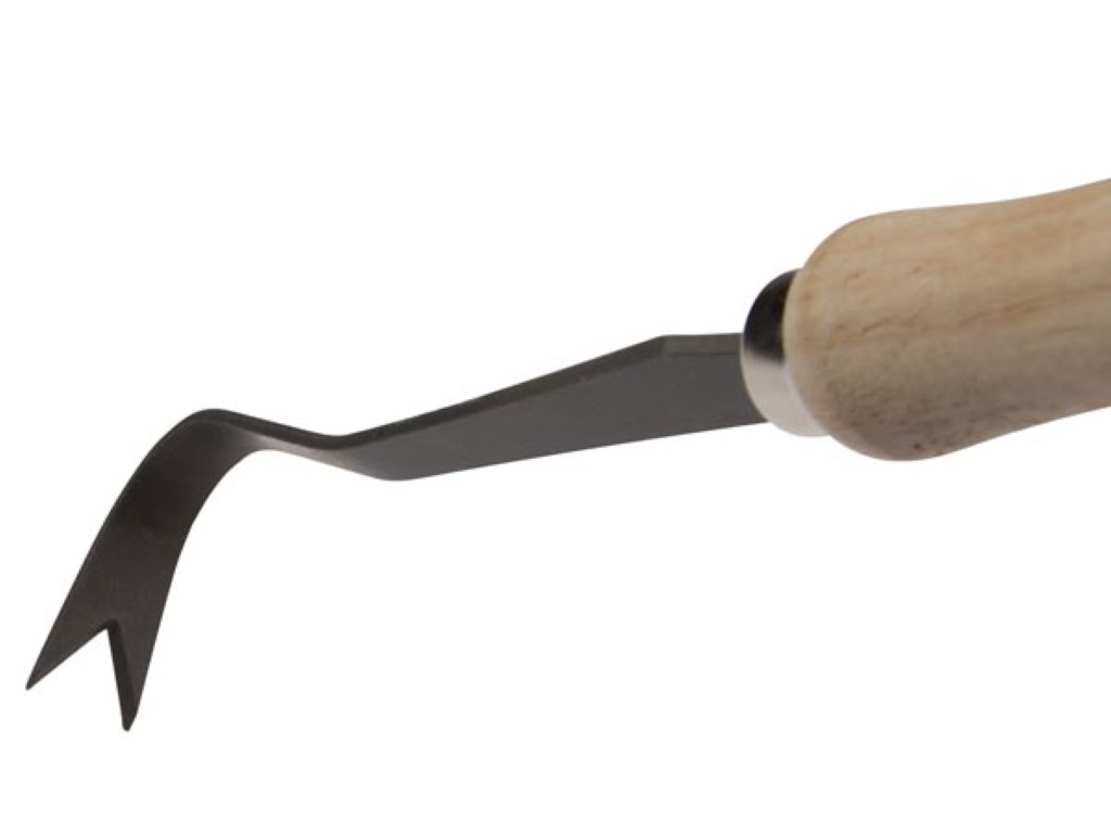Toolland DT93005: HAND WEEDER WITH WOODEN HANDLE – Velleman ...
