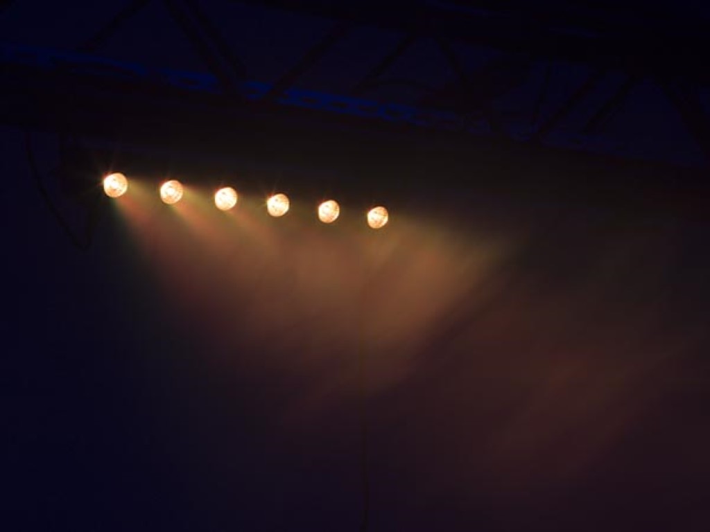 HQ-Power HQLB10001: LED BAR - 6 x 4 W RGBW 4-in-1 - DMX CONTROLLED ...